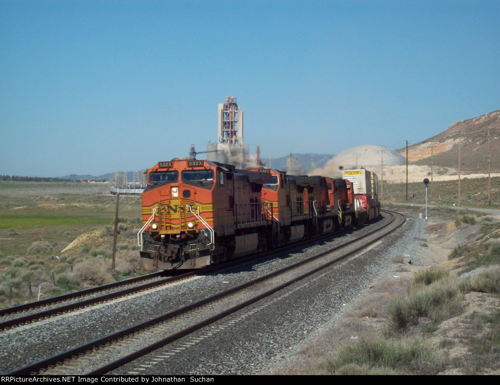 BNSF 5323 South